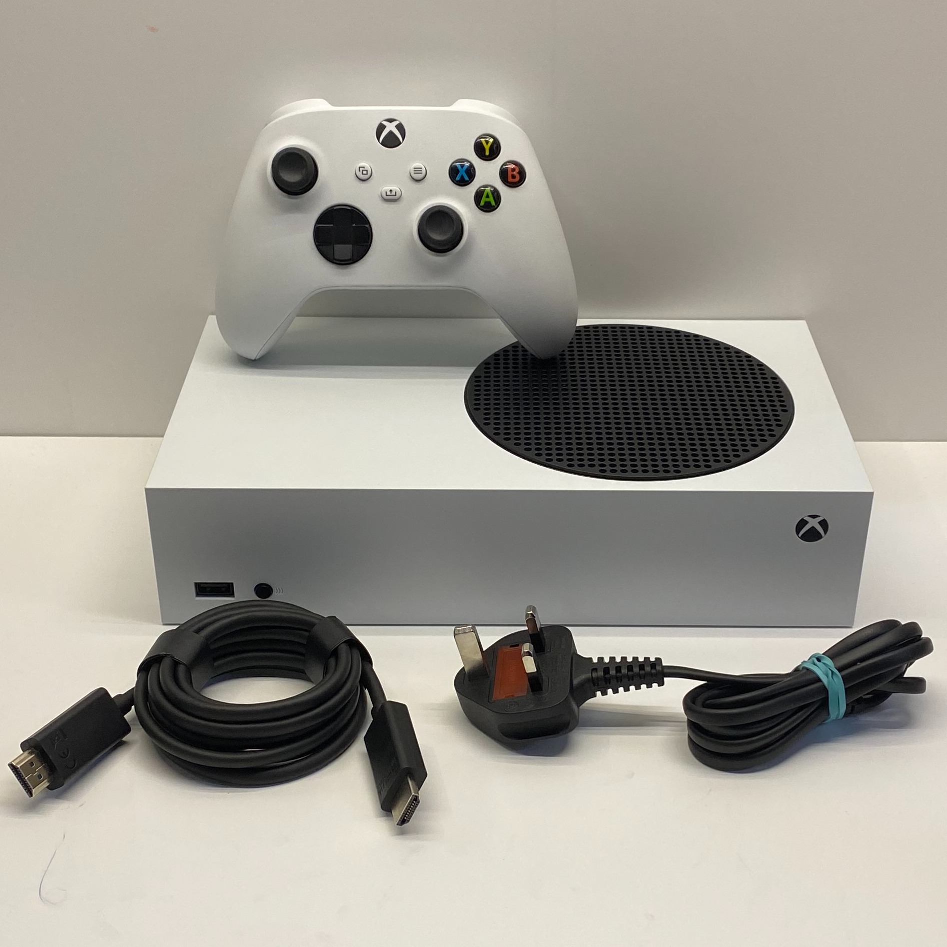 Pre-owned Microsoft Xbox Series S All Digital Console 512GB SSD Boxed ...